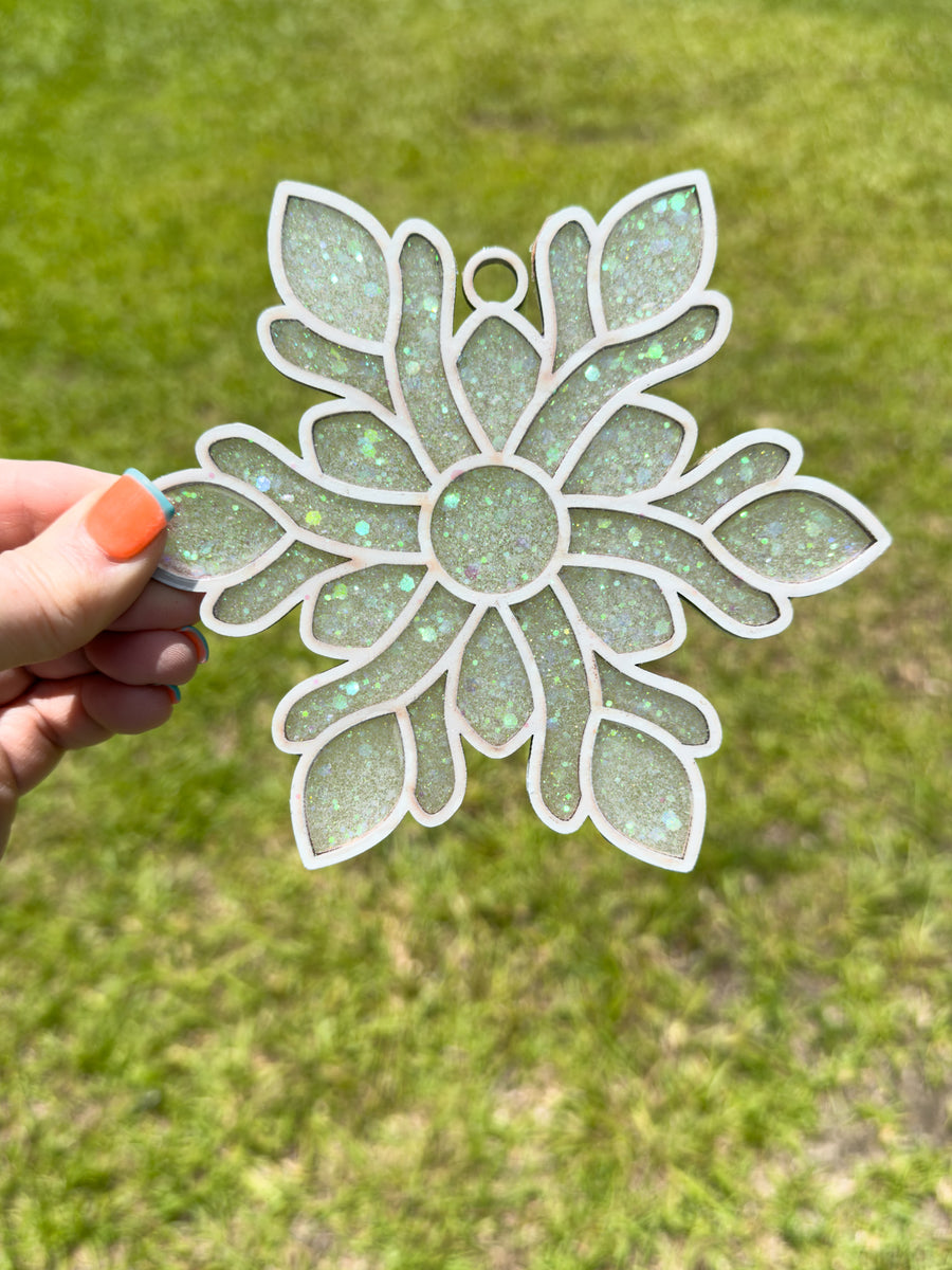 Style 133 Snowflake laser Cut Outline Frame Blank – The Makers Map ...